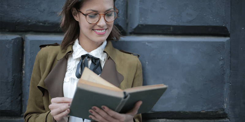 8 Secrets of a Winning Interview Dress Code - unremot.com